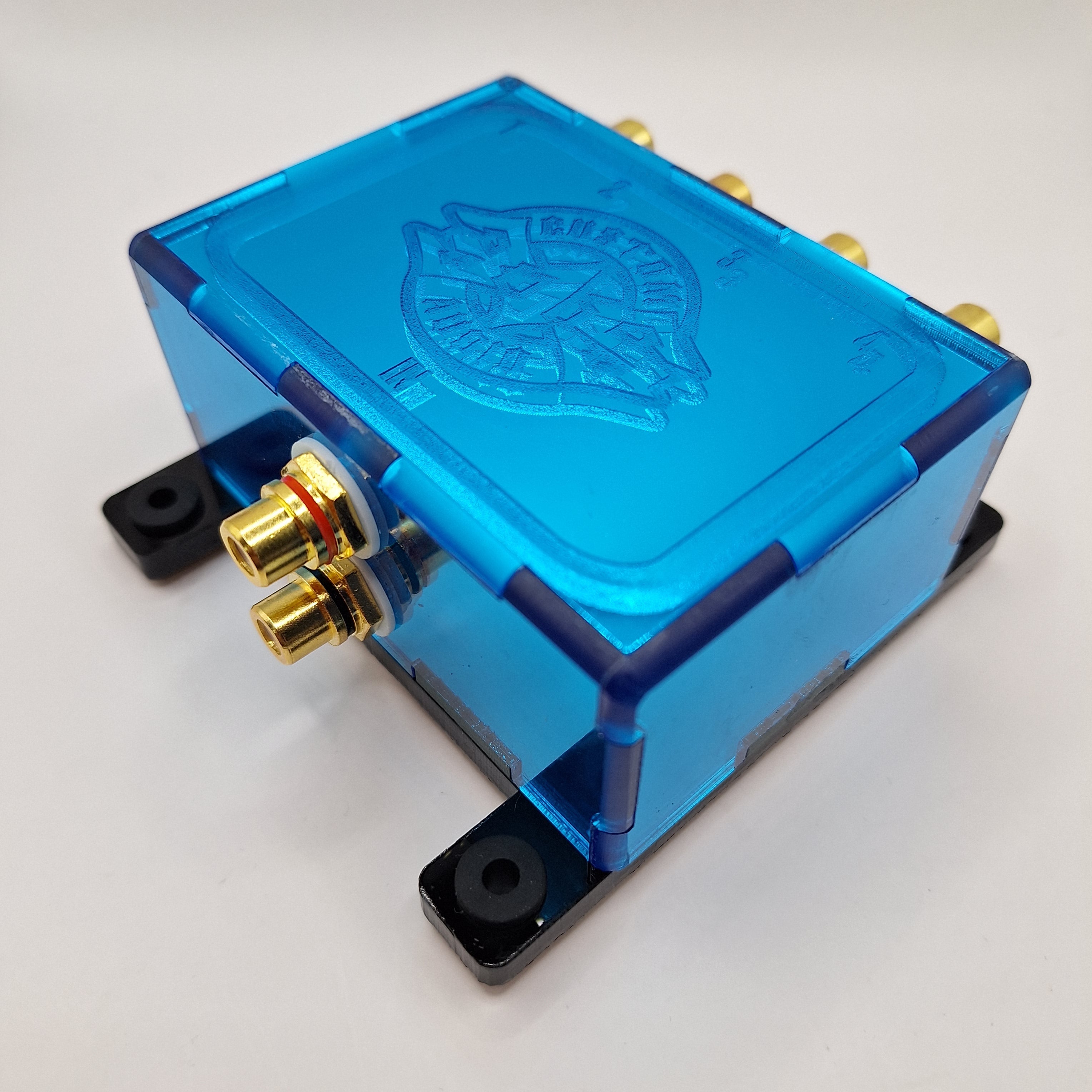 RCA Distribution block 1 to 4 – JS Alternators